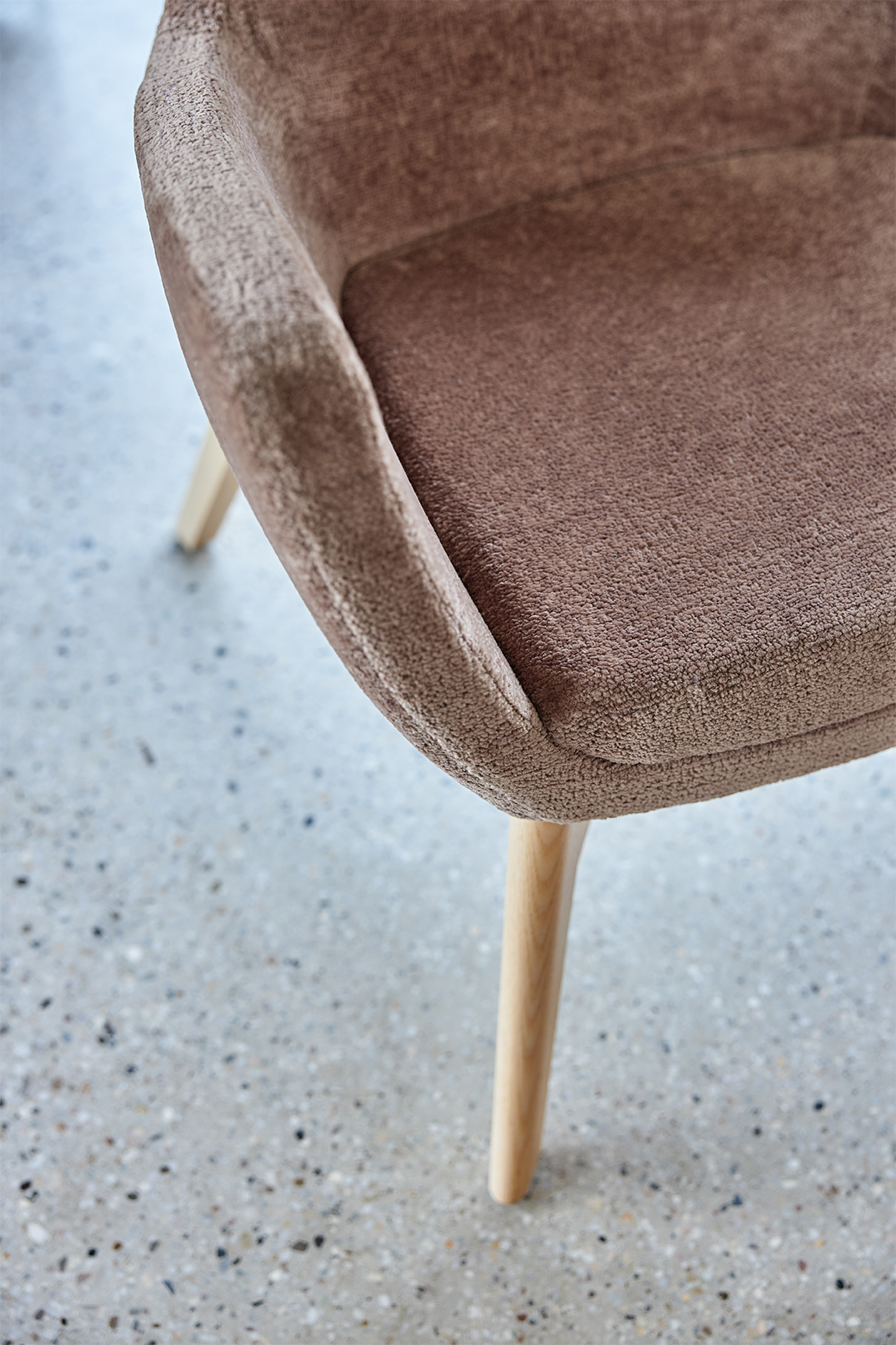 EASY & SAFE INDOOR - OUTDOOR